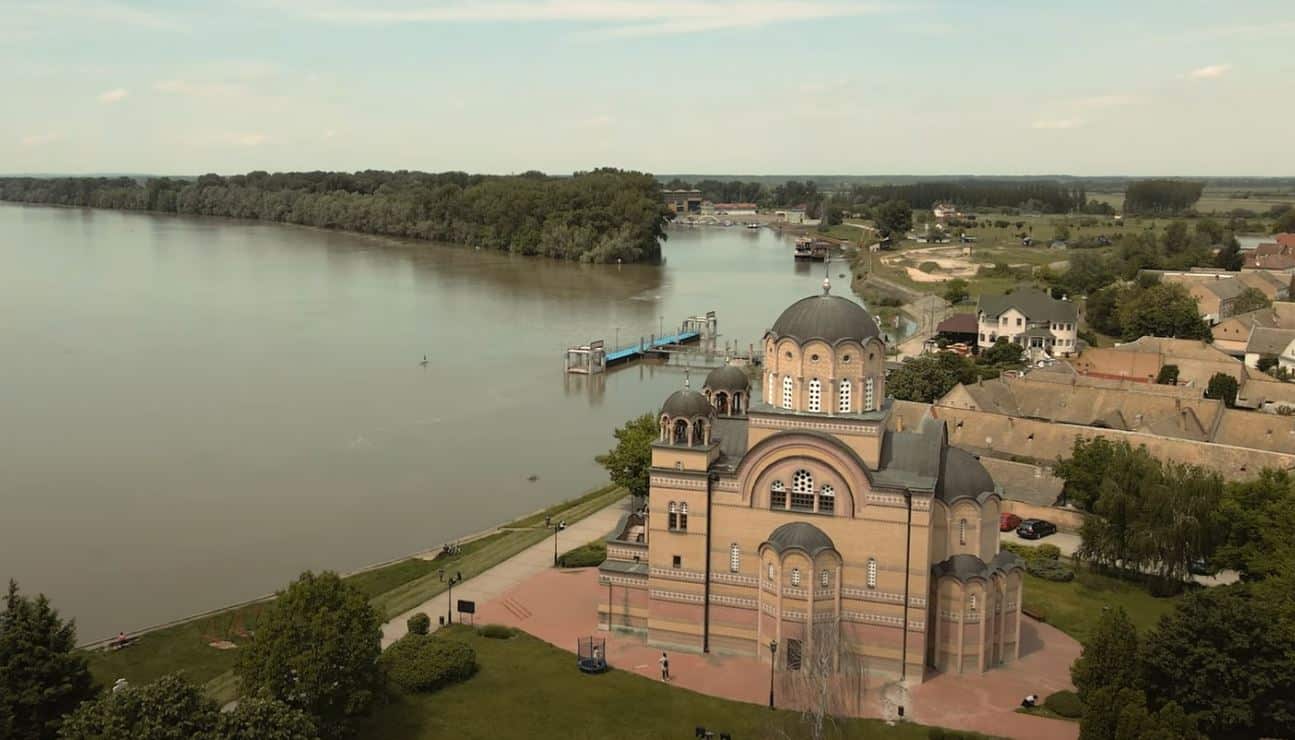 Duhovni centar Apatina: Hram Sabor Svetih apostola | Vesti 321Srbija